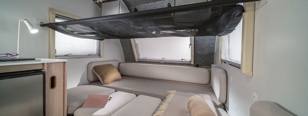 Adria Aviva Lite 300 LH: Kompakter Wohnwagen als Neuheit 2025 - PiNCAMP Magazin