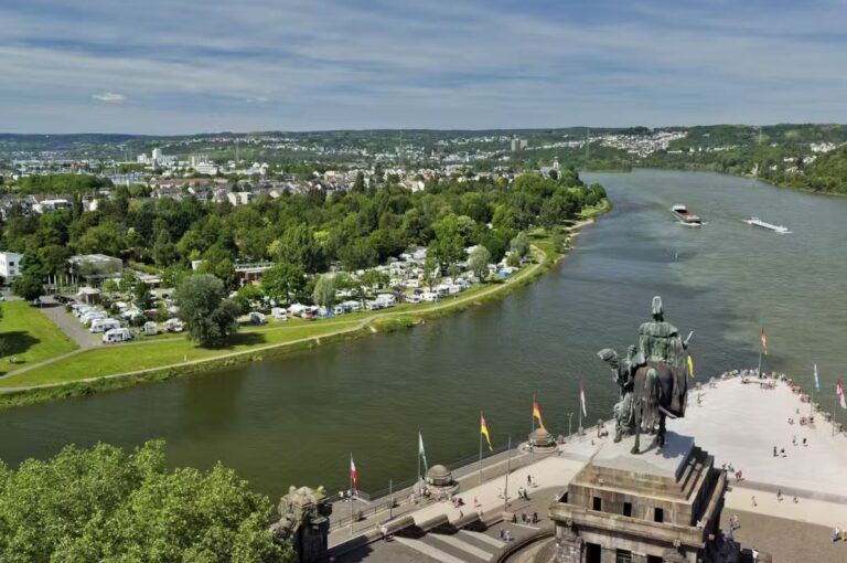 Camping am Fluss: Die 6 schönsten Plätze (Deutschland + Europa)