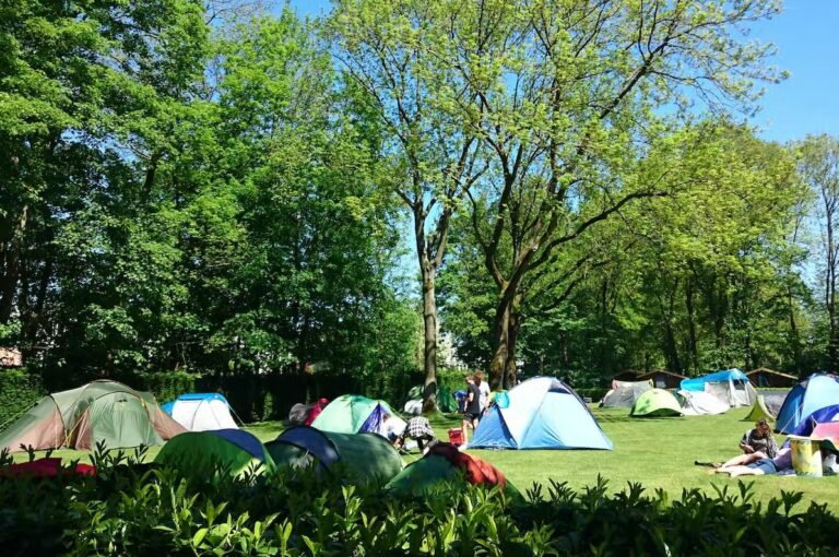 Stadtnahes Camping in den Niederlanden: Die 10 schönsten Plätze